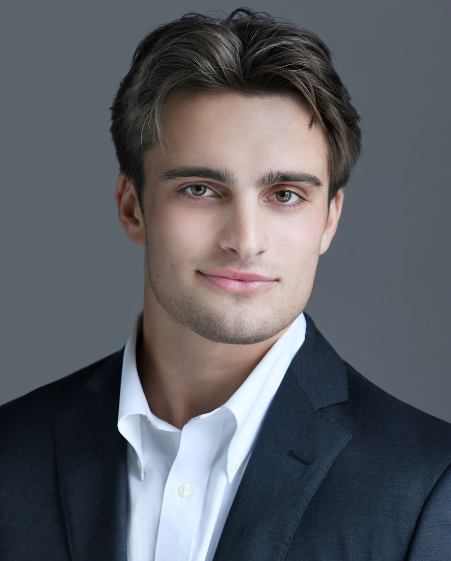 Justin Bak | Aerospace Engineer